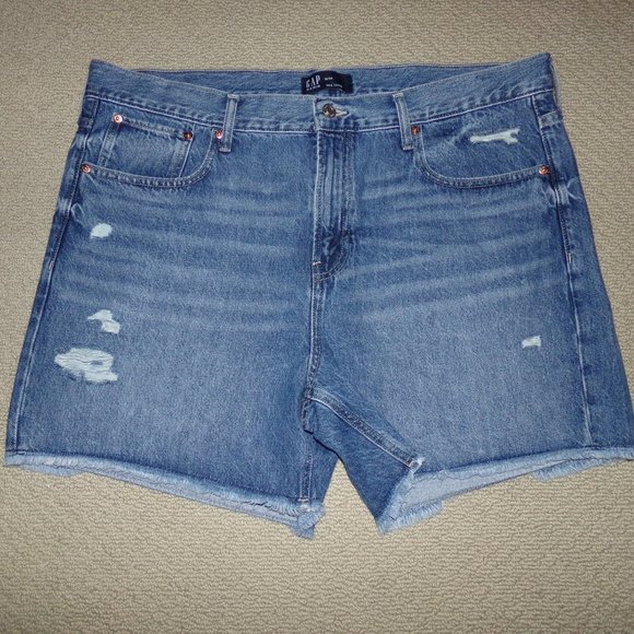 GAP | Shorts | Gap 9s Loose Fit Denim Shorts Sz 8 | Poshmark